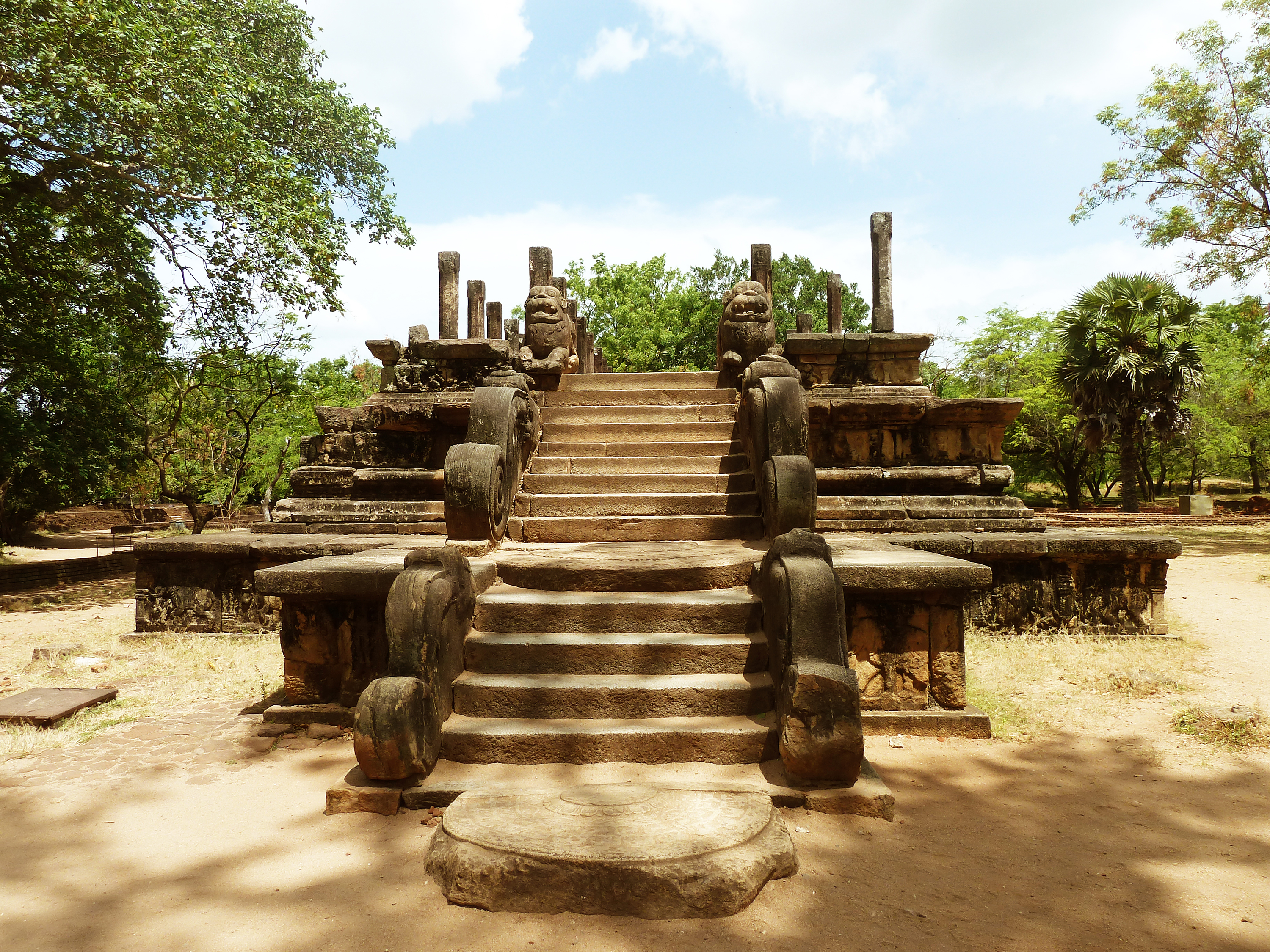 Polonnaruwa - Booking Sri Lanka